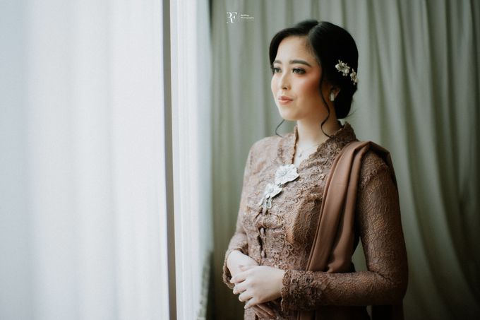 The Engagement Of Debby & Rivand by Redflag Photography | Bridestory.com