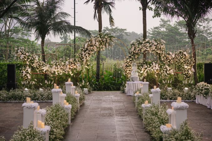 THE SPRING CLUB - THE WEDDING OF M & M | GLORIOSA DECORATION | Bridestory