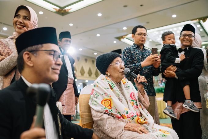 The Wedding of Mahesa & Ririn at Kartika Chandra Hotel | Warna Project ...