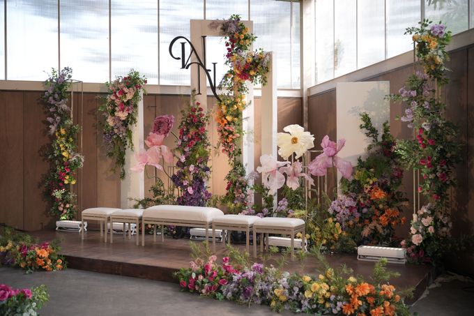 Welly & Nadya Wedding At Agave Hall by Fiori.Co | Bridestory.com