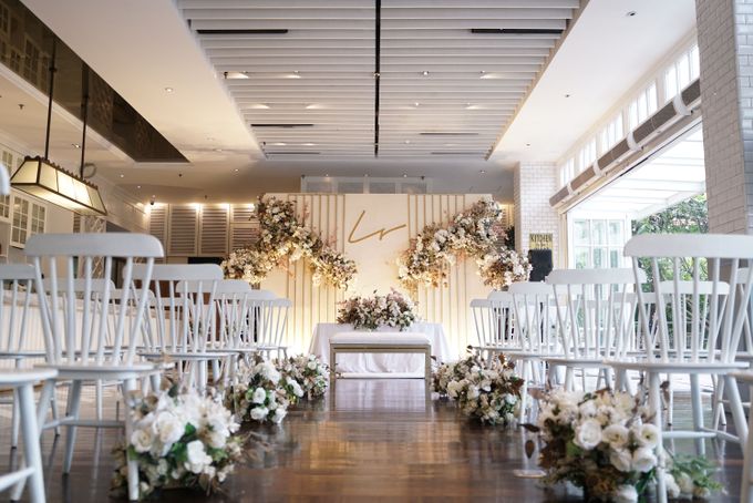 Leonard & Steffy Wedding At Wyls Kitchen | Fiori.Co | Bridestory