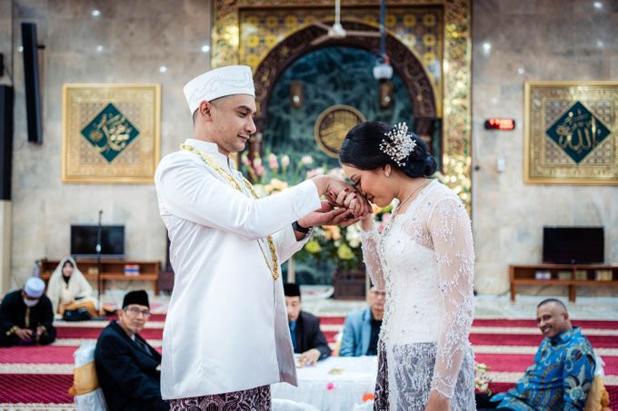 The Wedding of Putri & Firza | Diamond Weddings | Bridestory