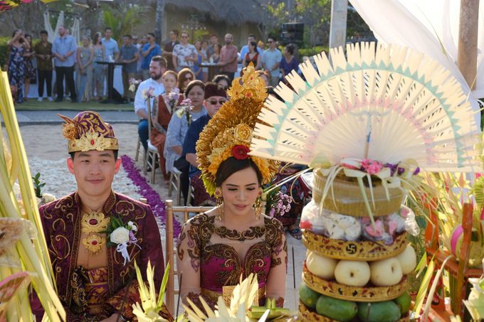 Balinese Blessing Ceremony by Happy Bali Wedding | Bridestory.com