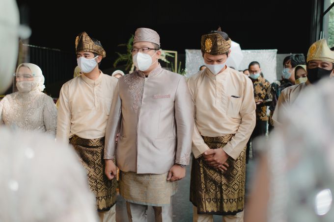 Cut Shafina & Herzen | Tentangkita Wedding Organizer | Bridestory