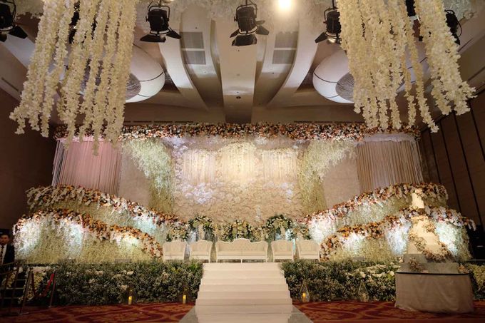 Stanley and Nadia | ORION PROLIGHT | Bridestory
