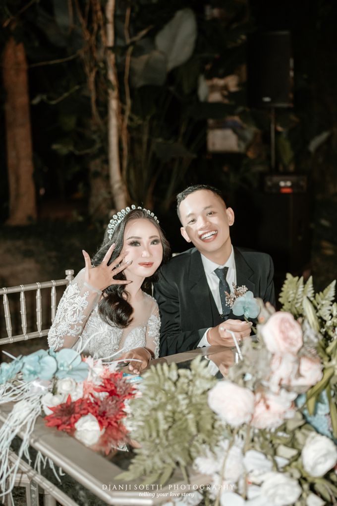 Santi & Joshua Intimate Garden Wedding by Pandora Wedding Planner ...