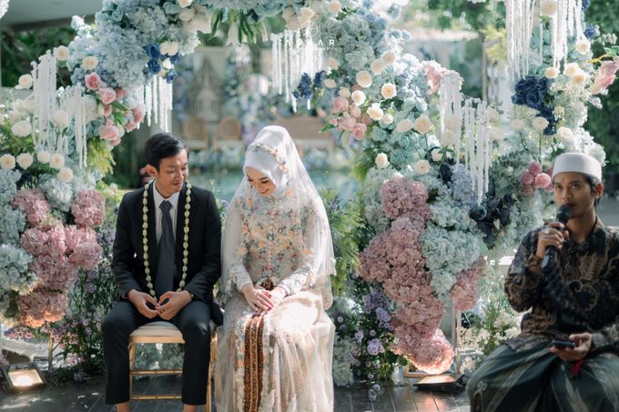 THE WEDDING OF DEVY & ABDUH | Decor Everywhere | Bridestory