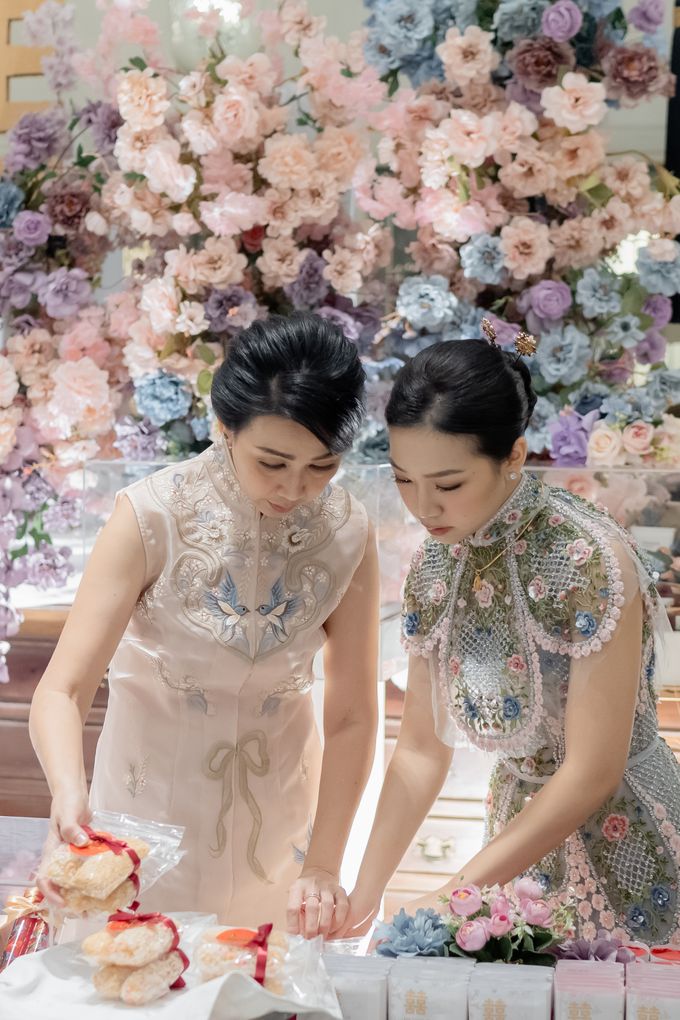 Sangjit Maudy & Willbert by Finest Paketan | Bridestory.com