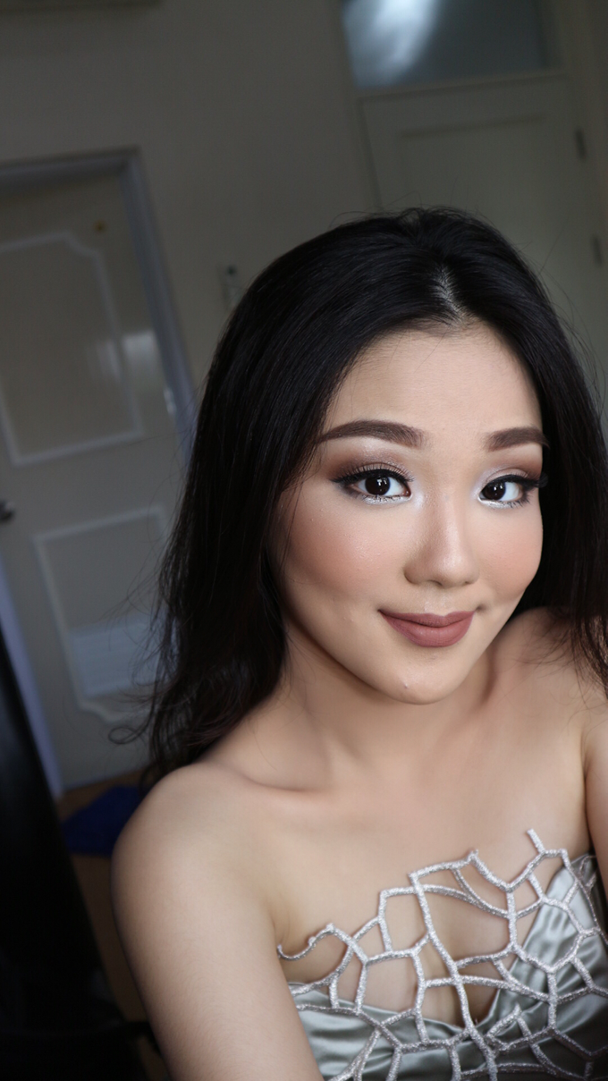 Nathalie's Birthday by Ichawidjajamakeup | Bridestory.com