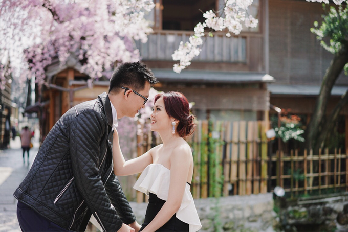 Japan Prewedding 2017 by GabrielaGiov | Bridestory.com