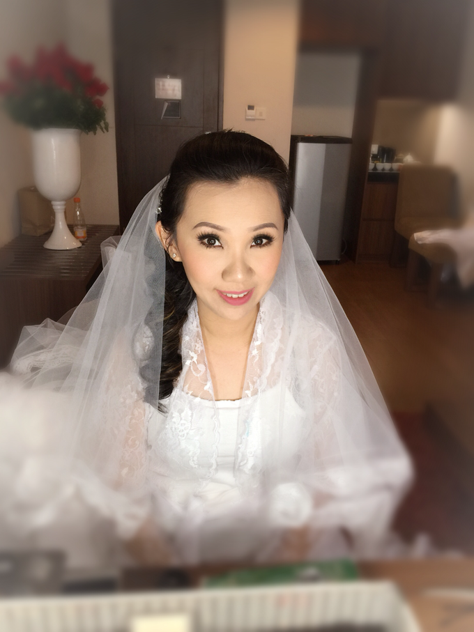 Tepai and wedding Yulia | Megautari Anjani | Bridestory