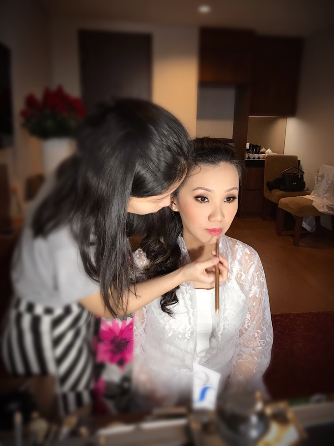 Tepai and wedding Yulia | Megautari Anjani | Bridestory