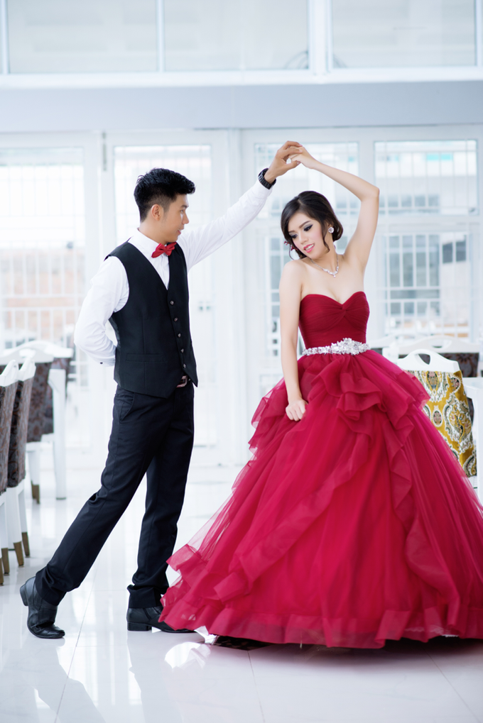 Prewedding Liman & Noberta by BretonBridal &Photography | Bridestory.com