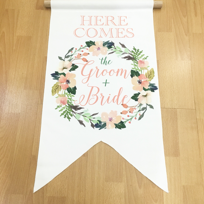 Here Comes the Bride Flag by dydx Bride | Bridestory.com