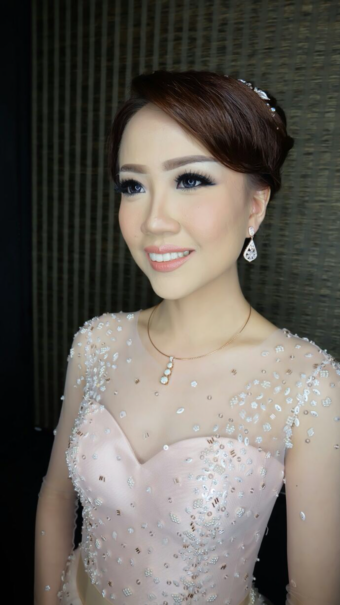 Acara tunangan Amanda | Tirza Vania | Bridestory