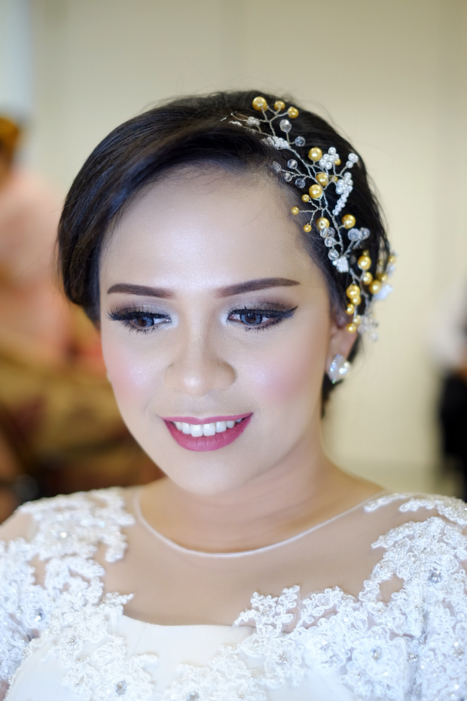 Glamour look for bride to be Mrs. Dian jayanti | Agnes Yosi Make Up ...