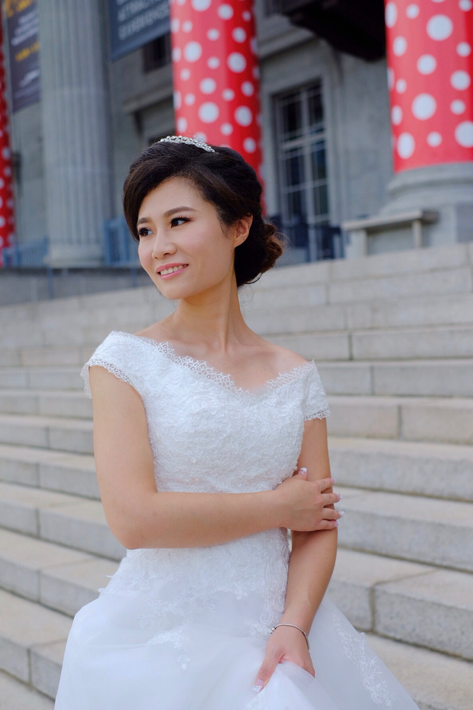 Ms Leong pre wedding shoot | Cocoon makeup and hair | Bridestory