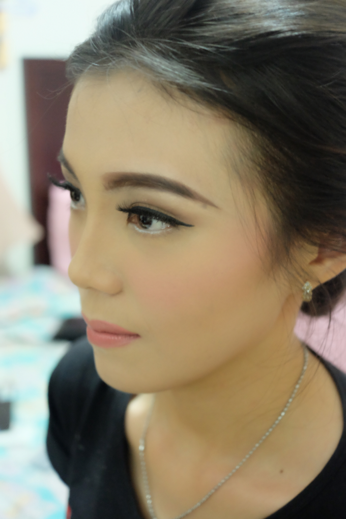 Pretty Ms. Stephanie by Chrestella Lorita MUA | Bridestory.com