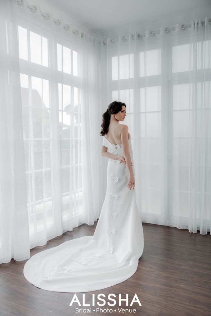 Platinum Gown | Alissha Bride | Bridestory