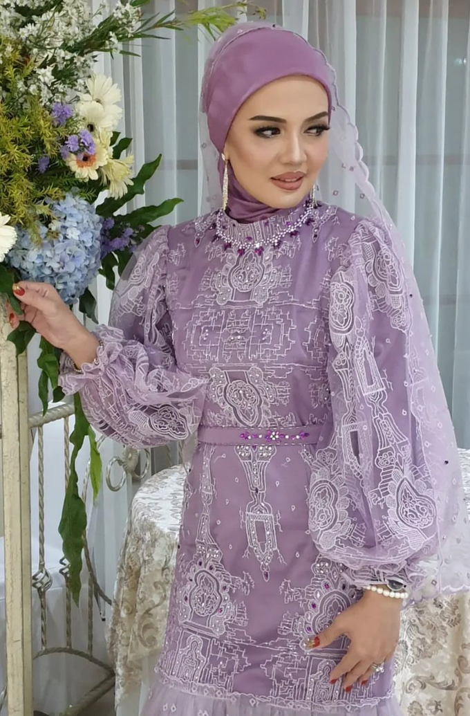 Mom Groom by Ida Lauw | Bridestory.com