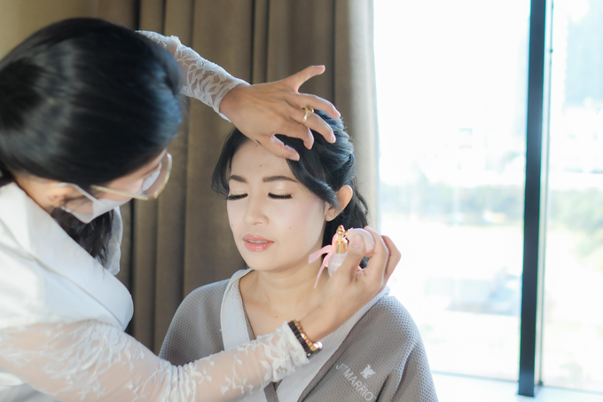 Manual Wedding Makeup by Ida Lauw | Bridestory.com