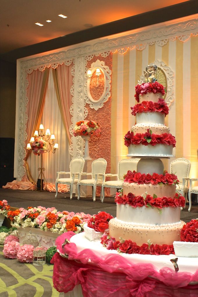 Grand Whiz by éL Hotel Group | Bridestory.com