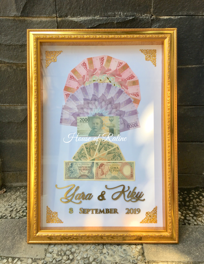 Frame Mahar Uang dan Logam Mulia | House of Raline Wedding Hampers ...