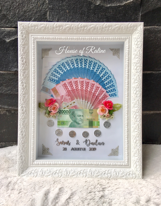 Frame Mahar Uang dan Logam Mulia | House of Raline Wedding Hampers ...