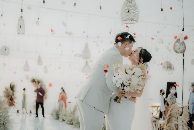 The Wedding of Cindy & Hendry by Bali Eve Wedding & Event Planner ...