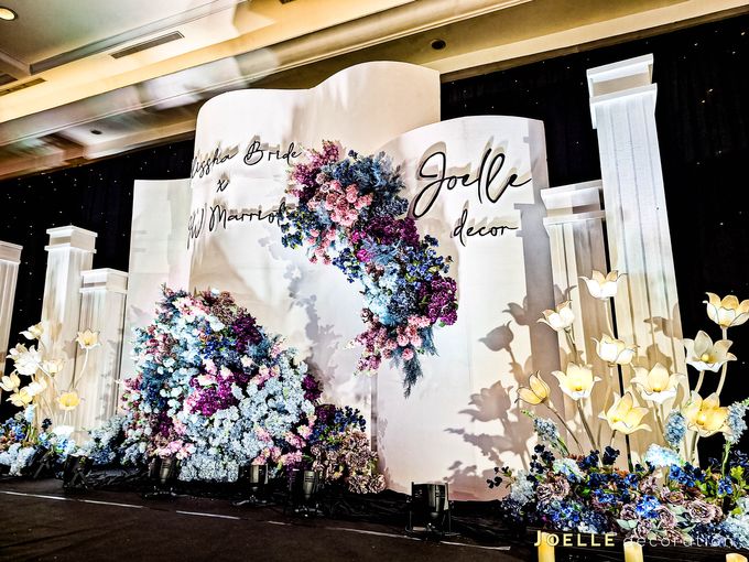 Open House Booth by Joelle Decoration | Bridestory.com