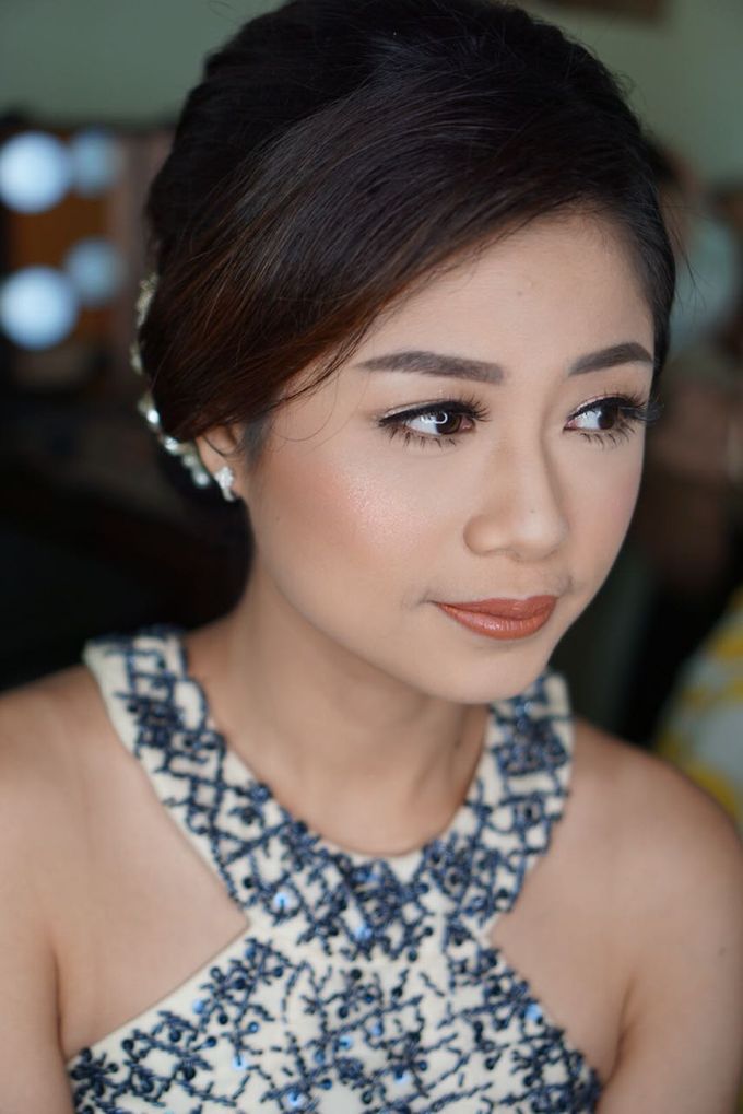 Ms. Olin Engagement Day | Chesara Makeup | Bridestory