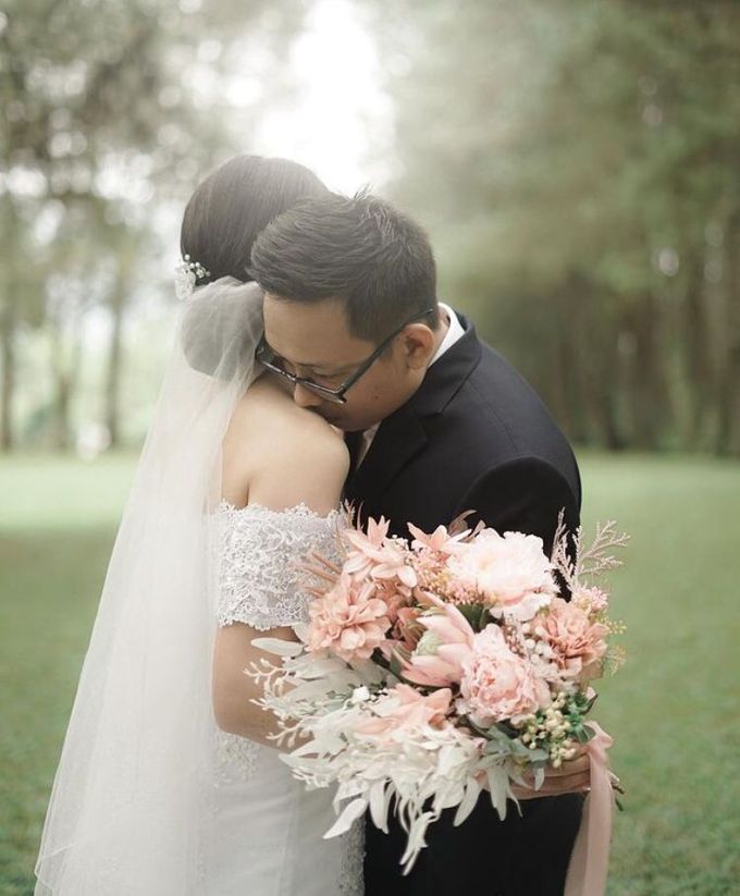 The Prewedding of Freddy & Michelle Octaviani | Blooming Faith | Bridestory