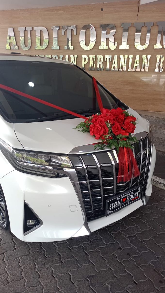 Wedding Car Alphard Transformer For Elvani & Fiqry | Alva Wedding Car | Bridestory