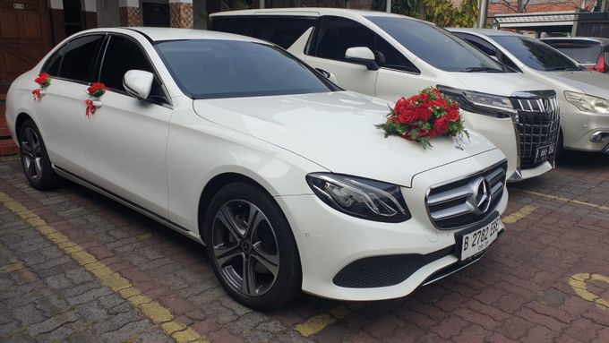 Wedding Car | Alva Wedding Car | Bridestory