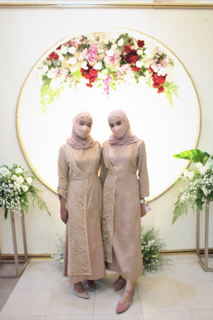 Adi Sastro & Tari by Belle Usher | Bridestory.com