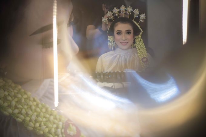 LIZA & BOBI WEDDING | Derzia Photolab | Bridestory