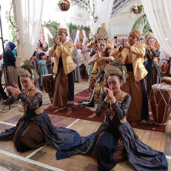 Upacara Adat Sunda Mapag Pengantin | GemaArt Entertainment & Wedding ...