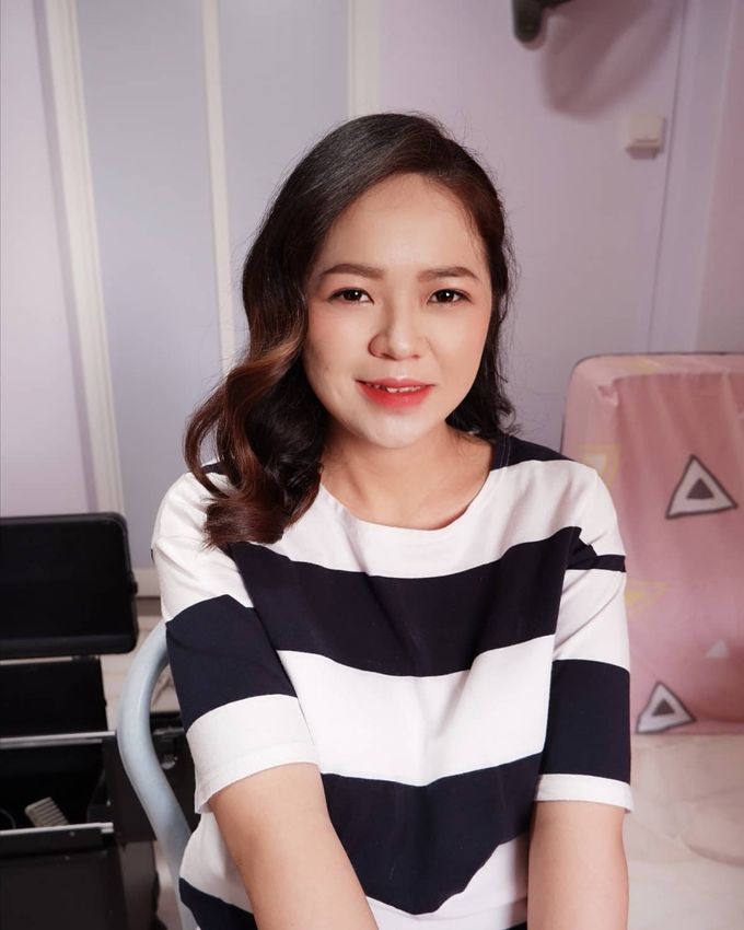 Maternity Makeup Look by Izzy Makeup Artistry | Bridestory.com