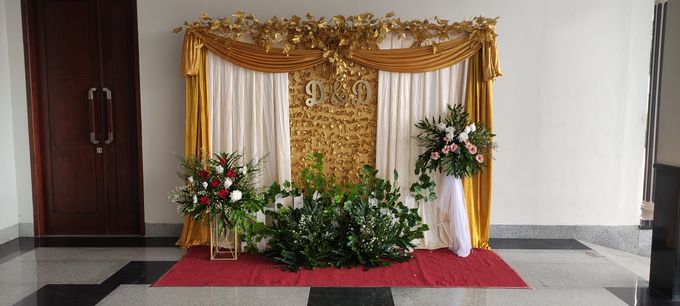 Donny & Damerian by Graha and Conventional Hall Ronatama | Bridestory.com