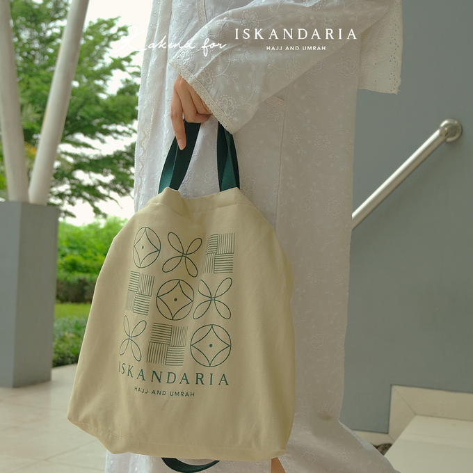 Iskandaria: Illustrated Batik Pattern, Custom Souvenirs Set | Kakena ...