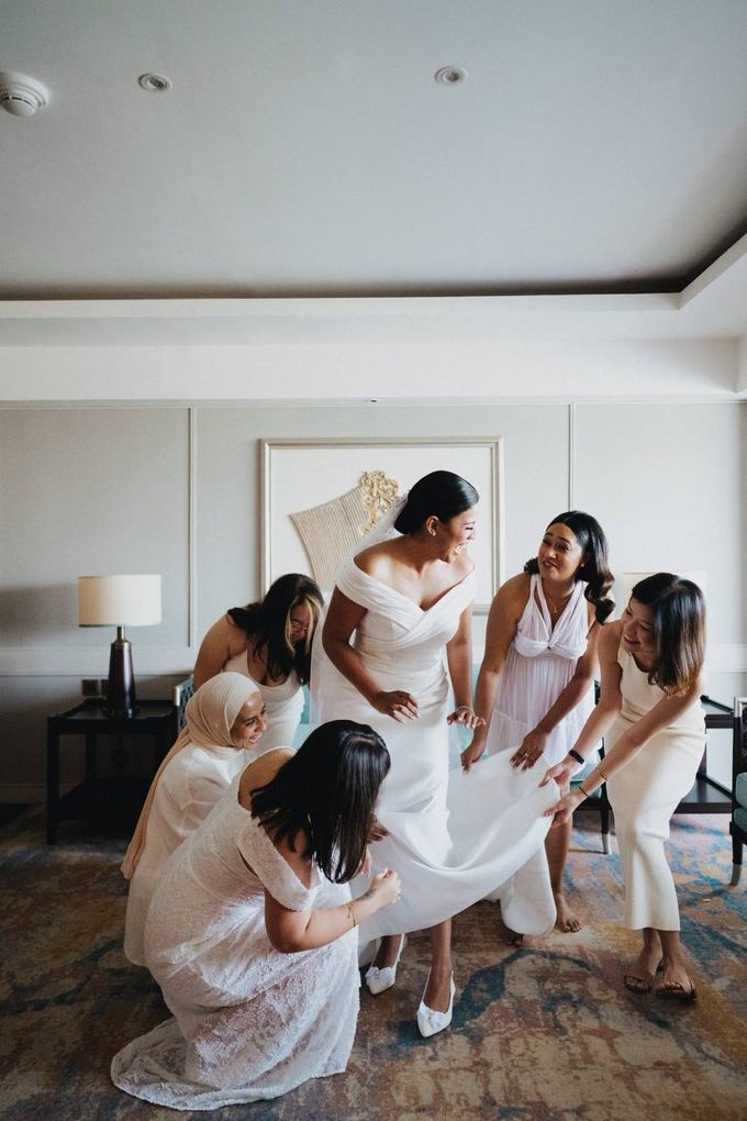 Jonathan & Marissa Love Story by Before Sunrise Wedding | Bridestory.com