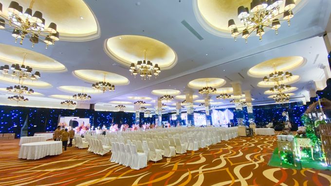 The Wedding of Rifqi & Della by THE SQUARE BALLROOM | Bridestory.com
