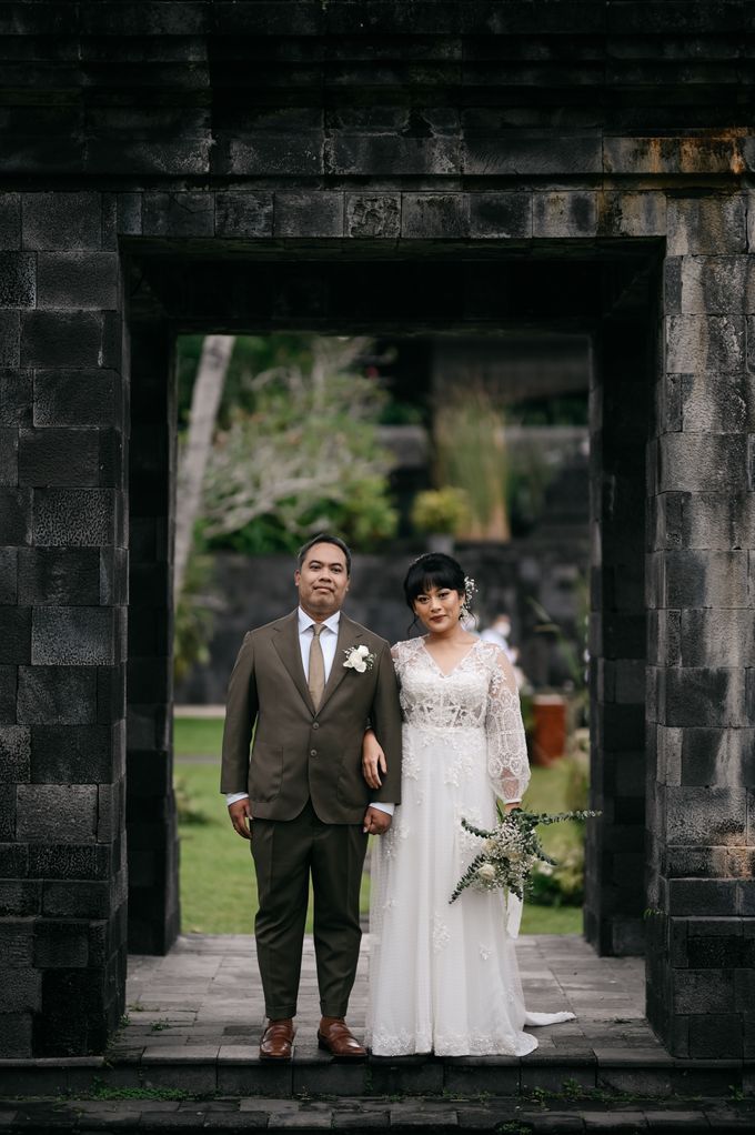 Paquita Genuschka | SVAS PRIVEE | Bridestory