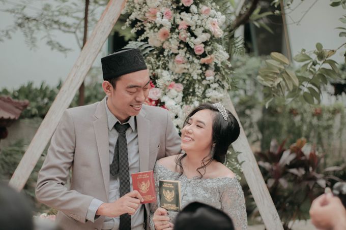 The Wedding of Puspa & Ando | Overshaking | Bridestory