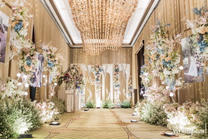 The Westin Jakarta Java Ballroom 2022.01.21 | White Pearl Decoration ...