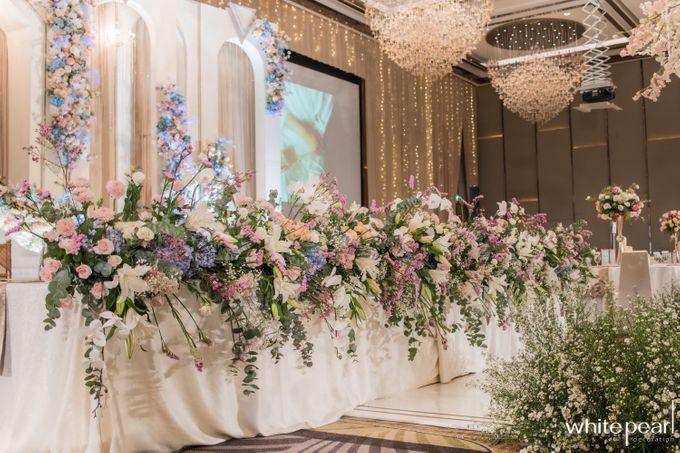 The Westin Jakarta Java Ballroom 2022.01.21 | White Pearl Decoration ...