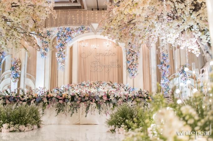 The Westin Jakarta Java Ballroom 2022.01.21 | White Pearl Decoration ...