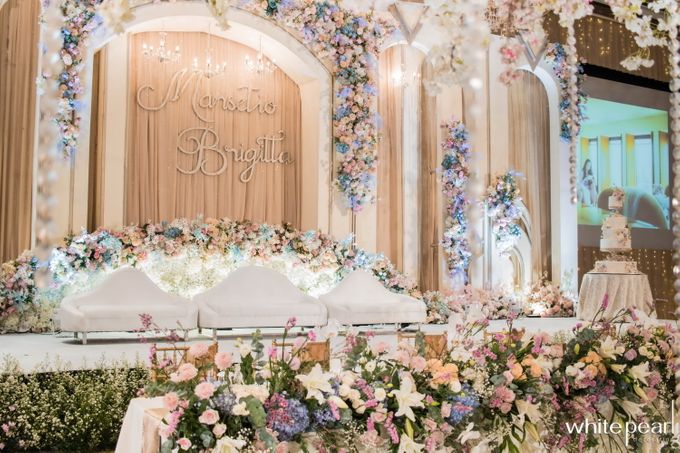 The Westin Jakarta Java Ballroom 2022.01.21 | White Pearl Decoration ...