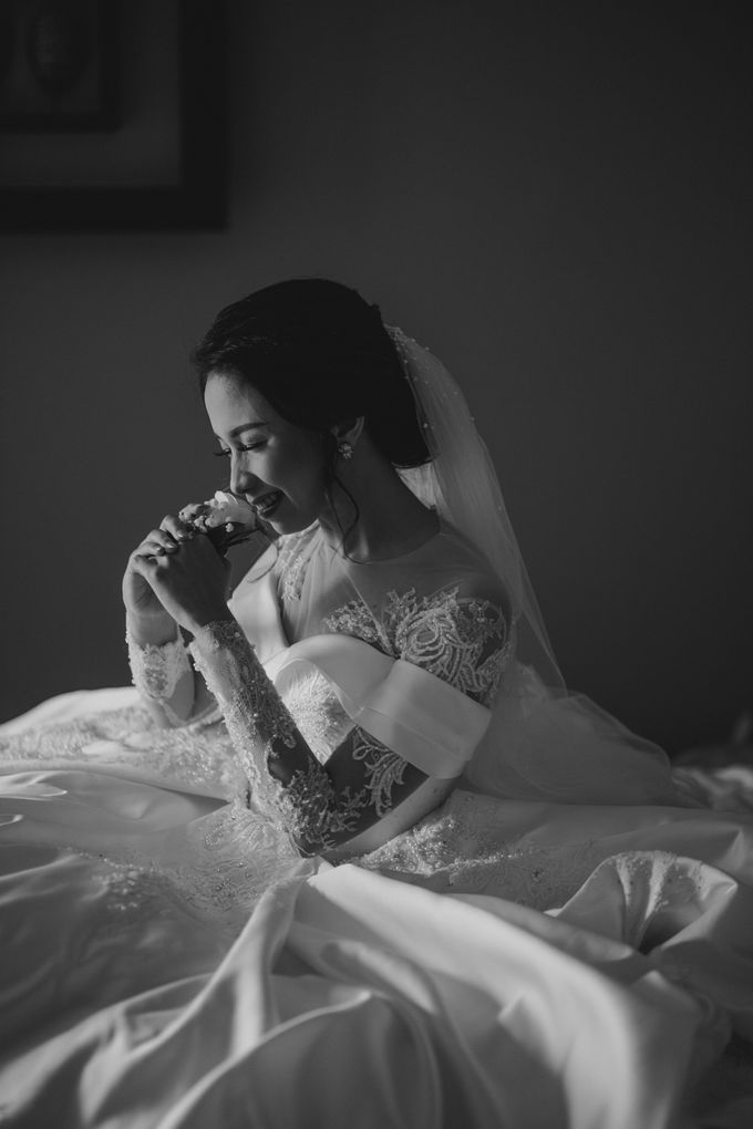 Peninsula Milenium Hotel Wedding of Angel & Adit | Warna Project ...