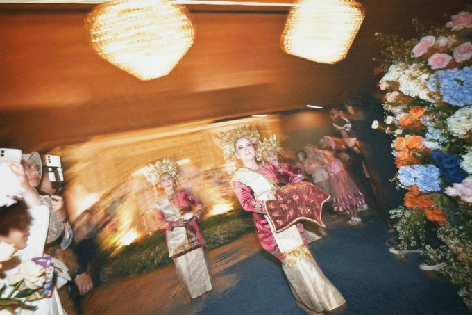 The Story Behind Minangkabau’s Iconic Dance, Galombang Pasambahan by G ...